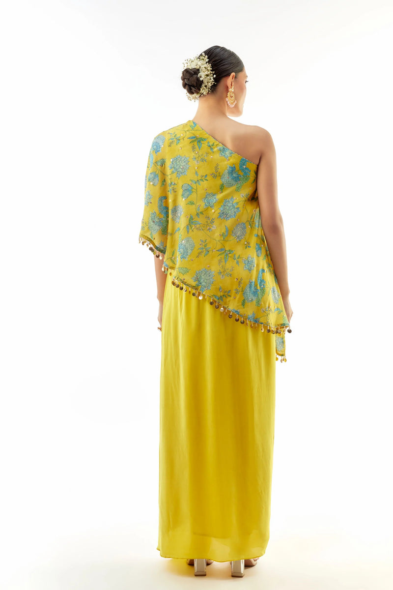 Vaishnavi One-Shoulder Skirt Set – House of Chic, New York